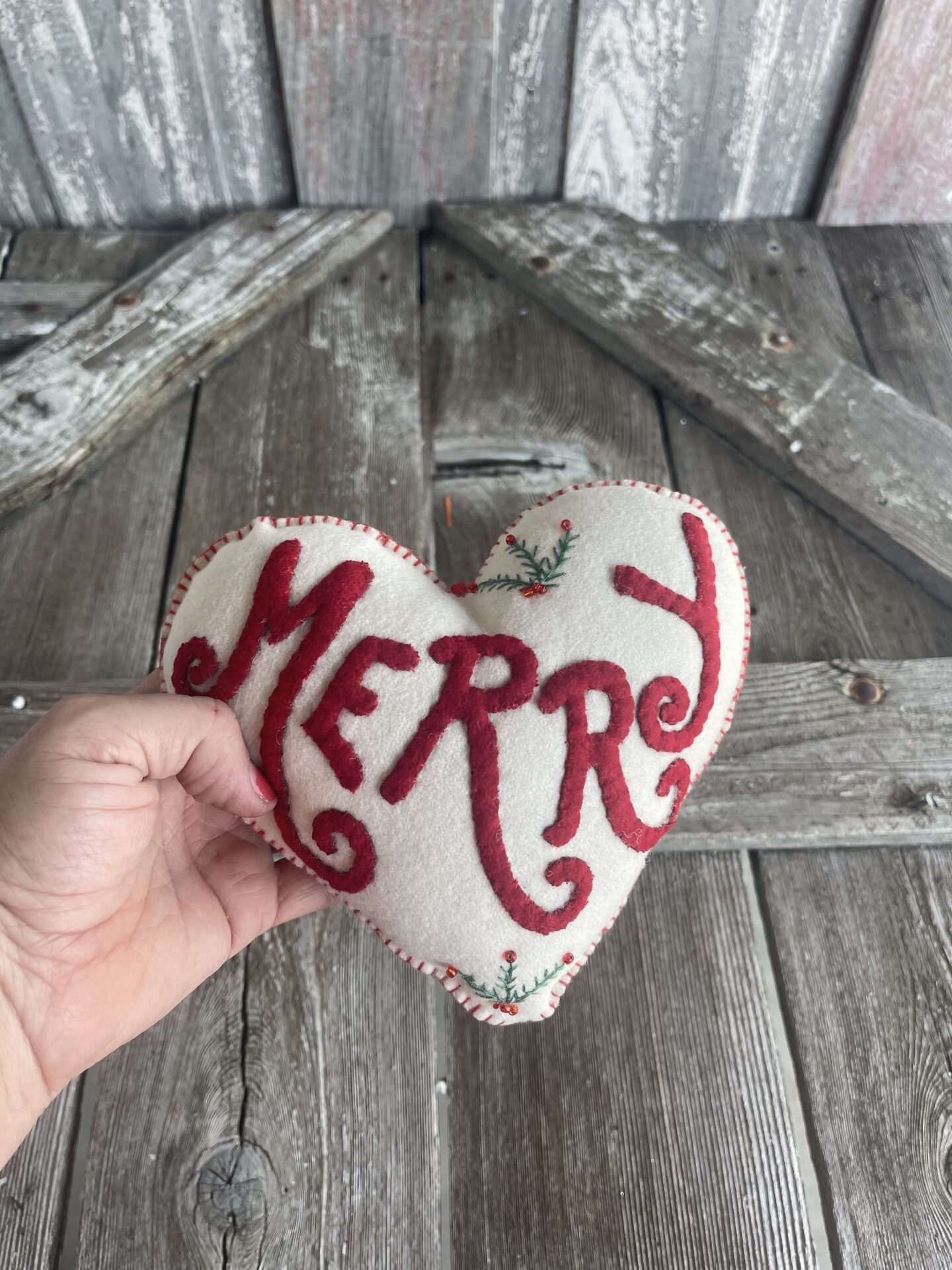 Merry Heart Plush - Kelea's Florals