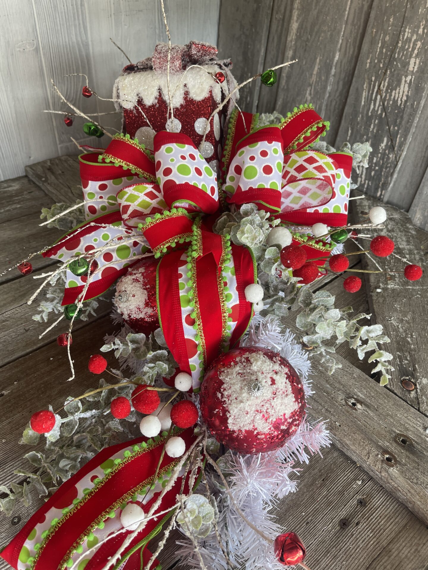 KDS Live Christmas Mailbox Topper Supply List - Kelea's Florals