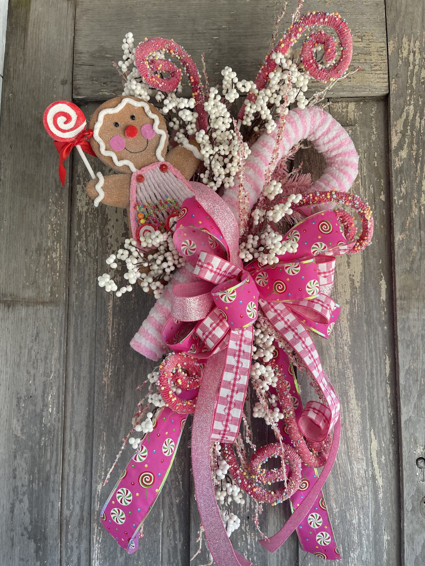 KDS Tutorial Pink Gingerbread Candy Swag Supply List - Kelea's Florals