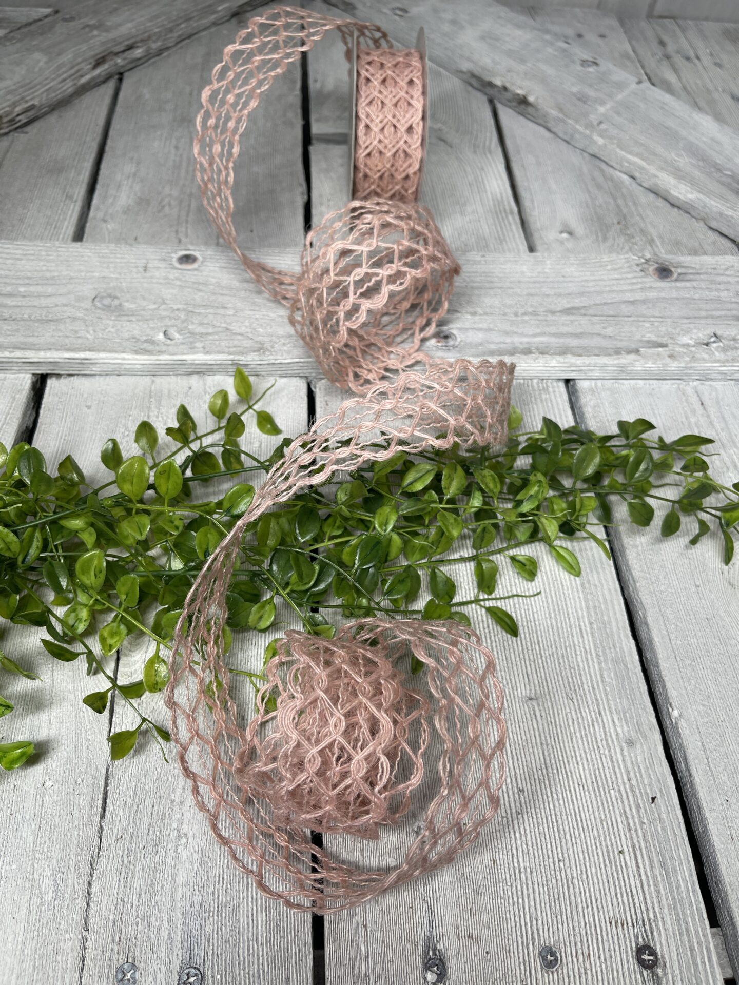 1.5" Mauve Scallop Weave Burlap Wired Ribbon, 10 Yards - Kelea's Florals