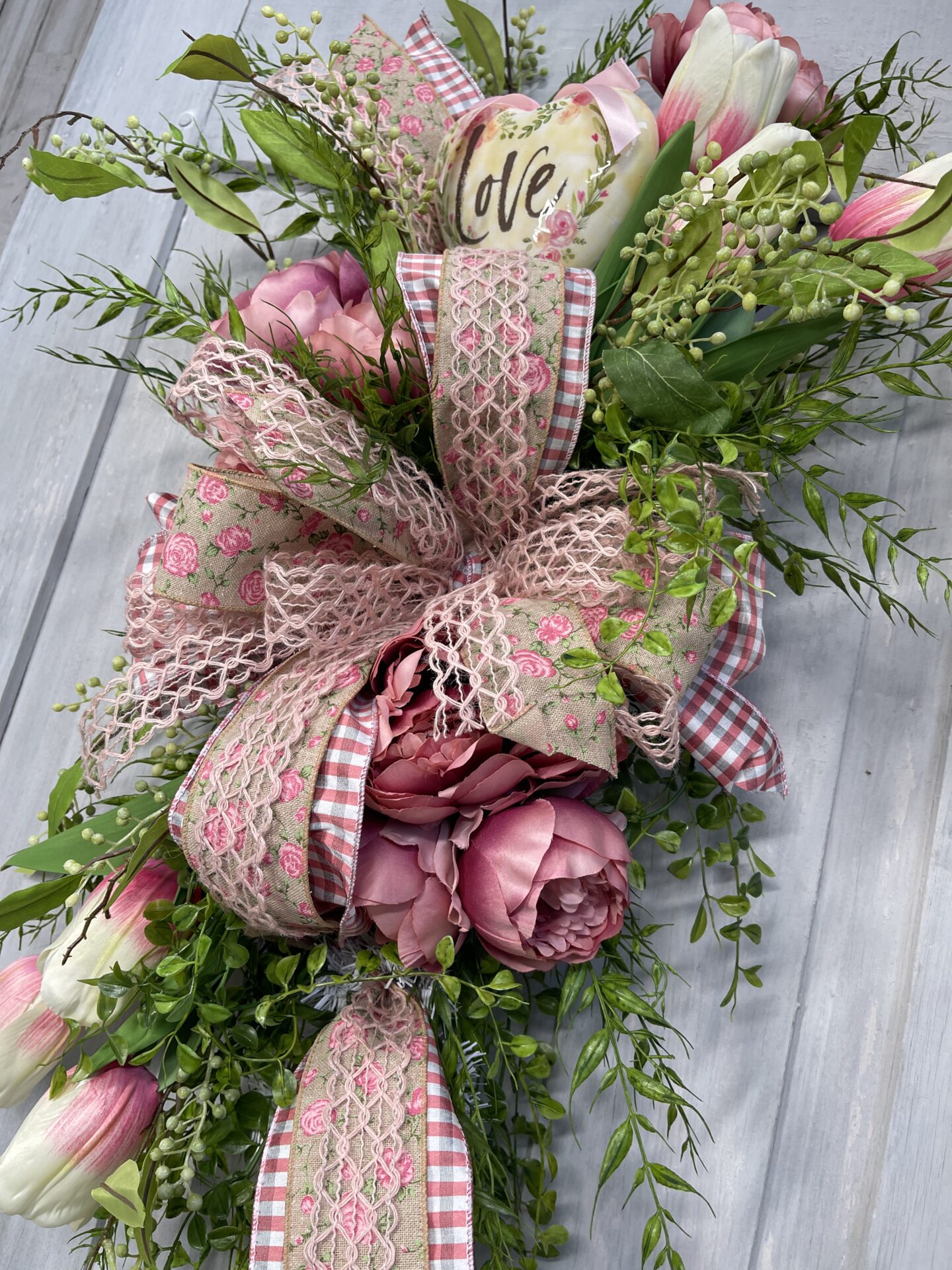 KDS Tutorial Soft and Sweet Valentine Swag Supply List - Kelea's Florals
