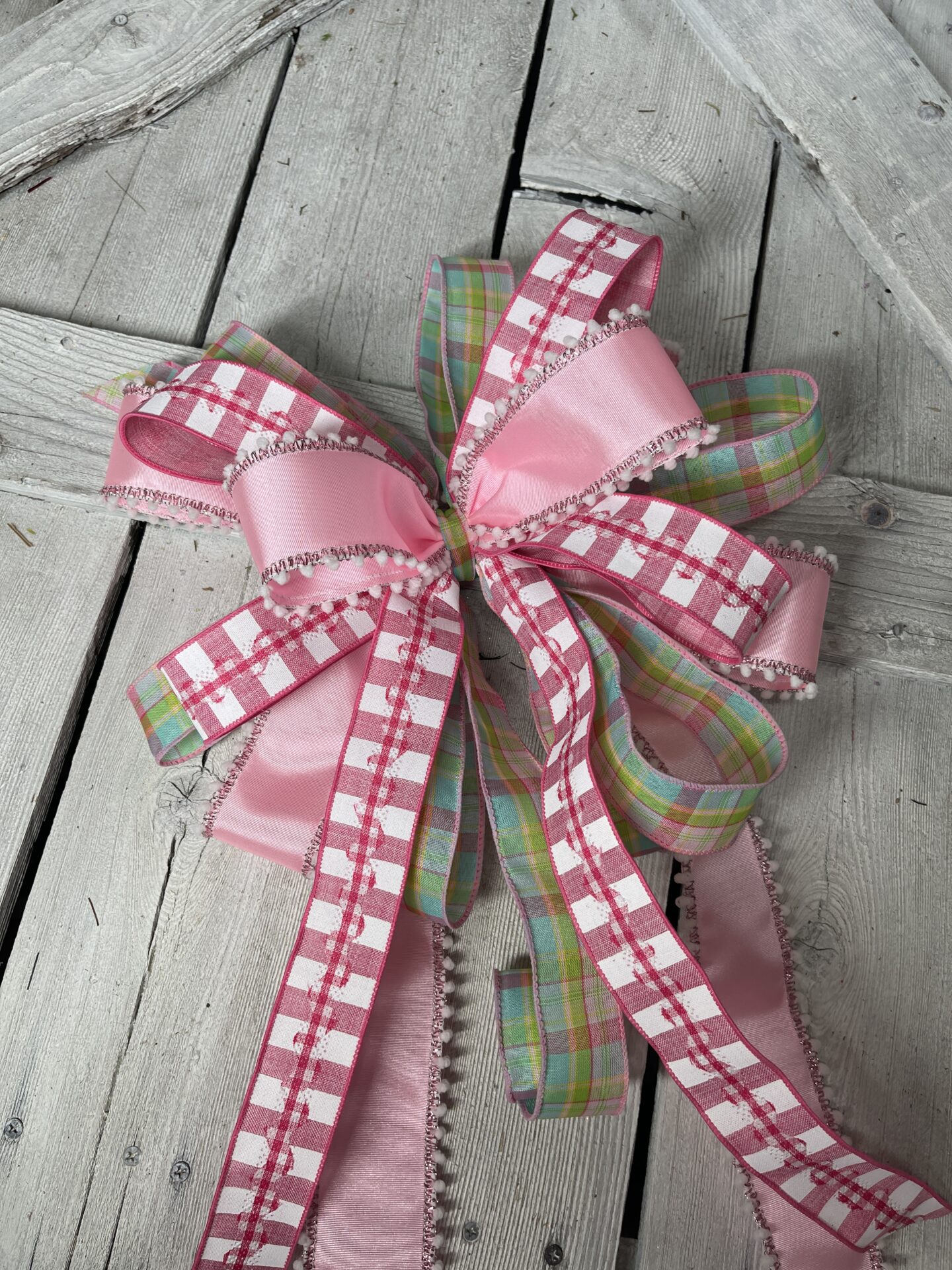 How to Make a Long Tail Loopy Spring Bow for a Wreath Supply List ...