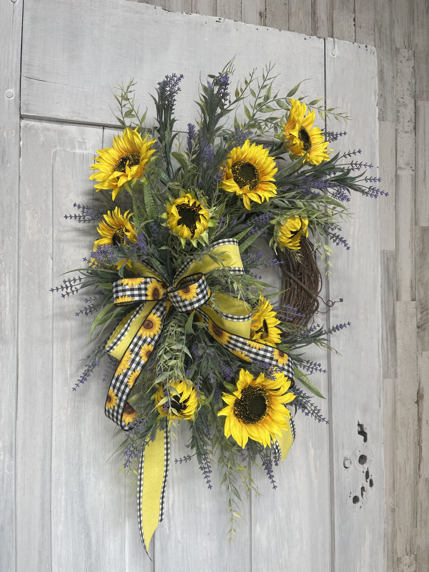 KDS Live Sunflower Spring To Summer Wreath Supply List - Kelea's Florals