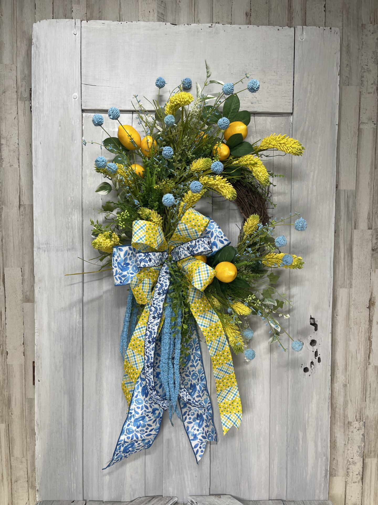 KDS Tutorial Sunshine and Blue Lemon Wreath Supply List - Kelea's Florals