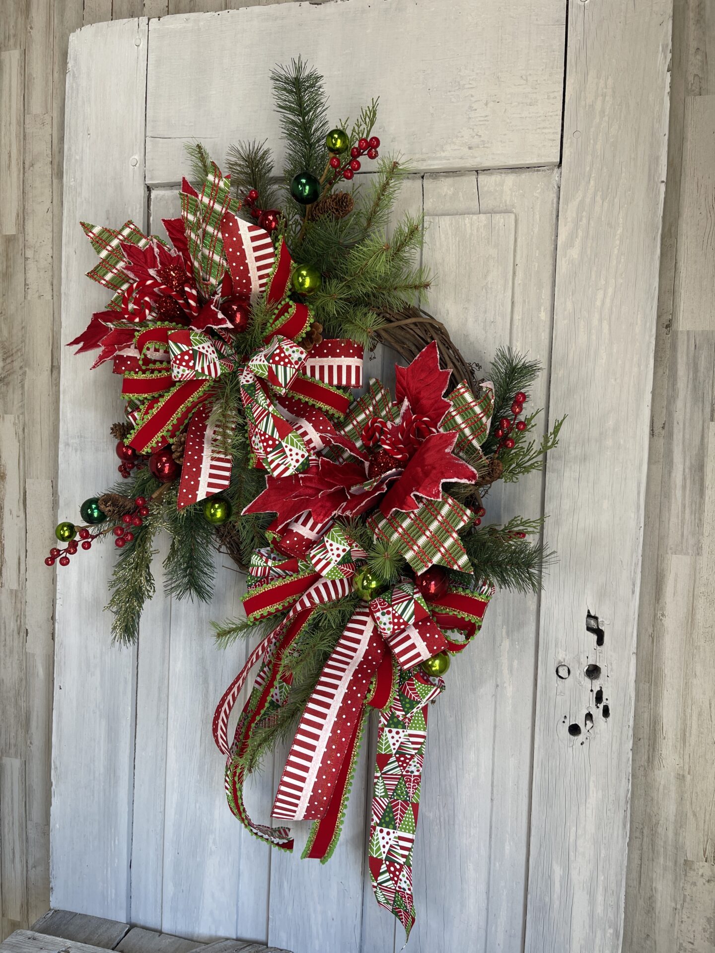KDS Tutorial Plaid Poinsettia Traditional Wreath Supply List - Kelea's ...