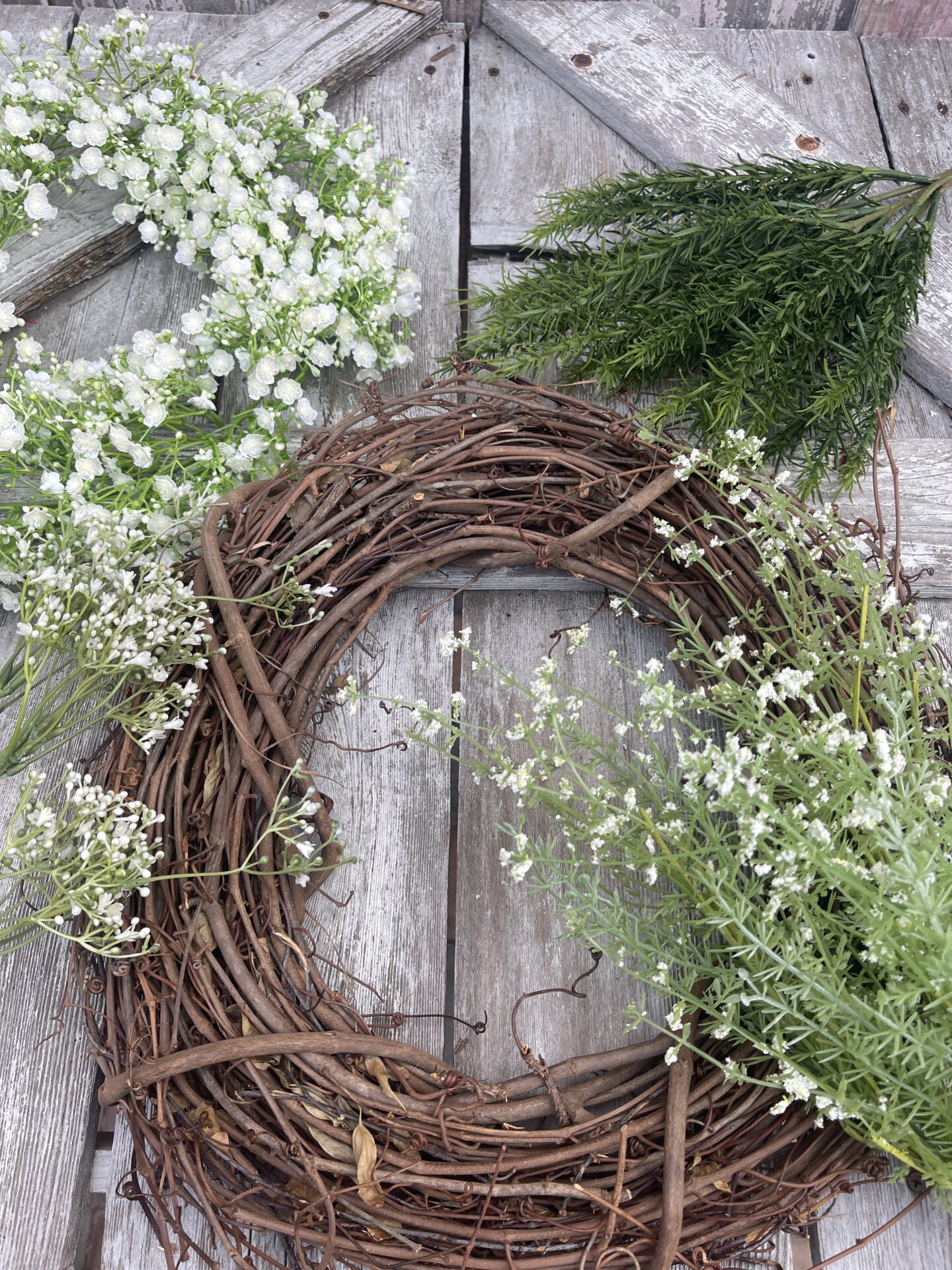 Cream Cottage Wreath_Kit - Kelea's Florals